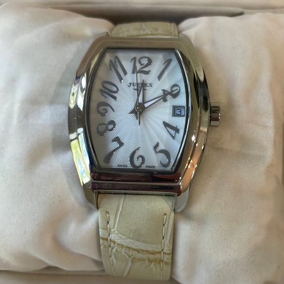 JUSTEX | Jewelry | 28 Justex Swiss Made Never Been Used Wristwatch ...